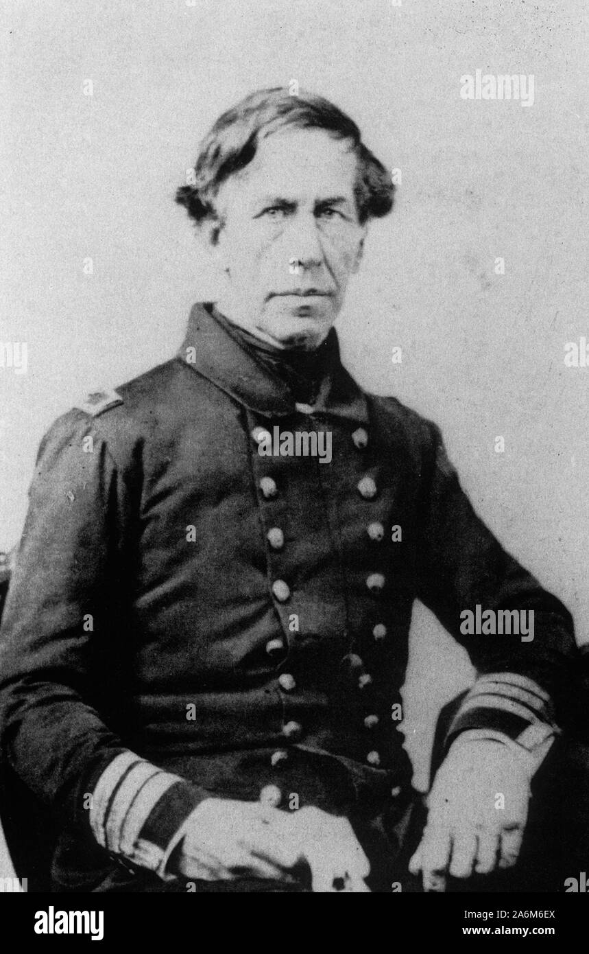 American naval officer hi-res stock photography and images - Alamy