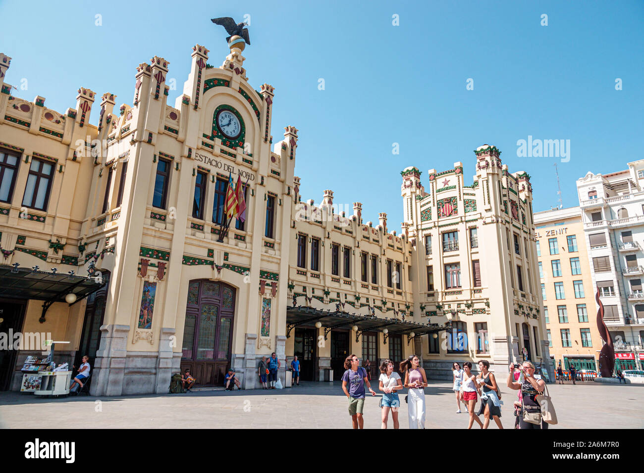 Train exterior hi-res stock photography and images - Alamy