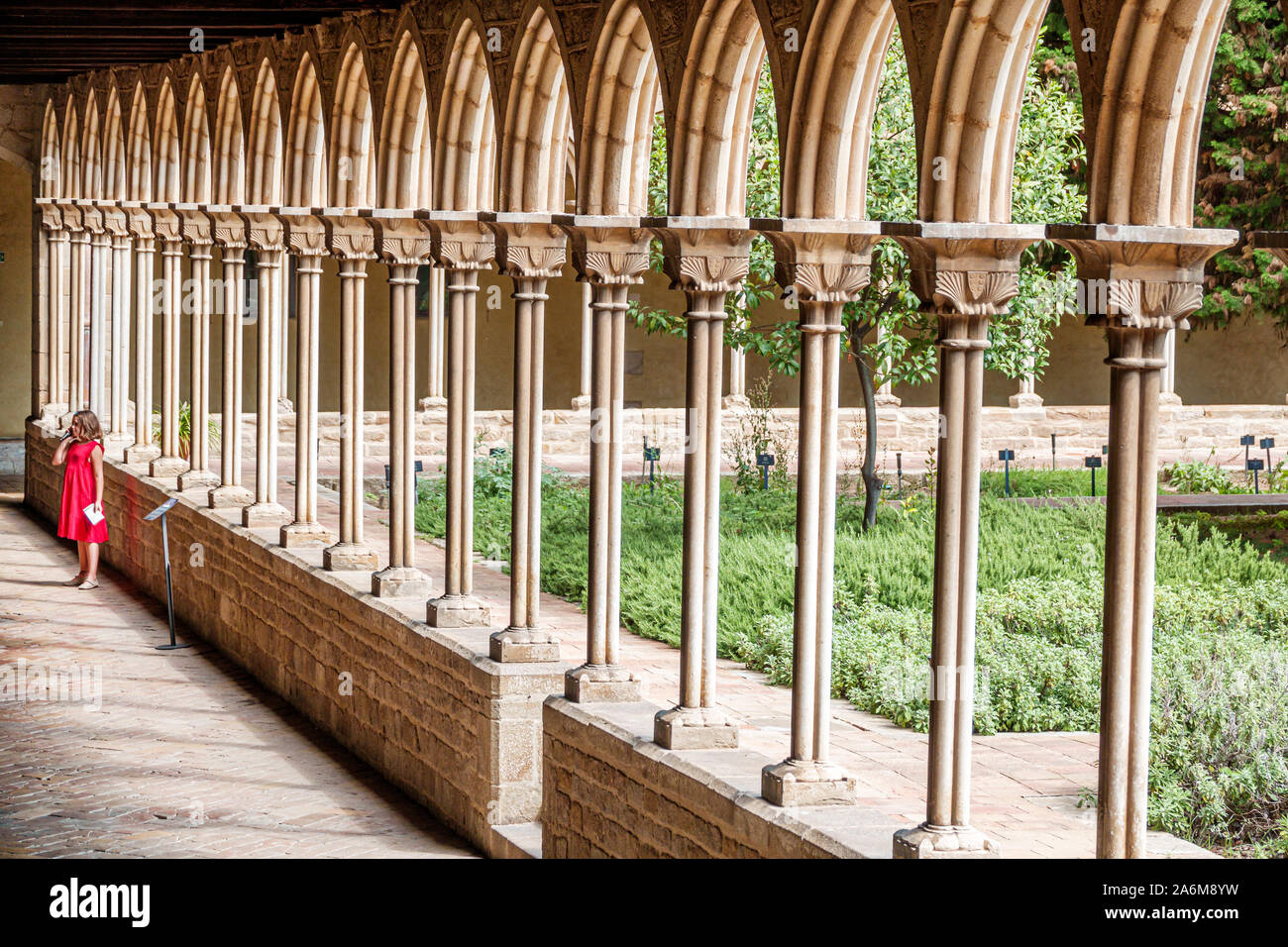 Arches And Columns High Resolution Stock Photography and Images - Alamy