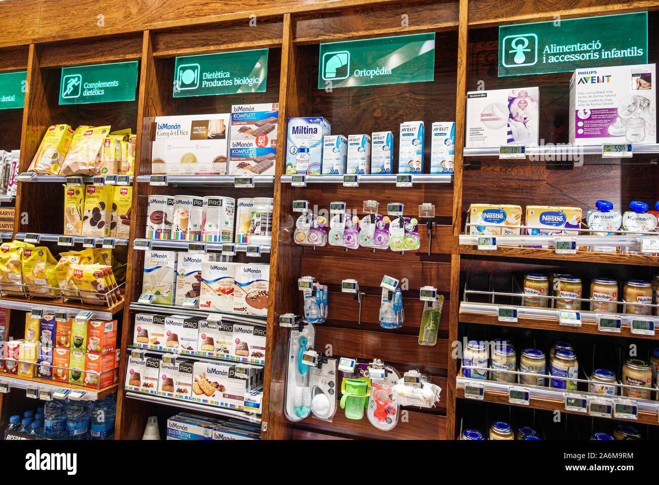 Spanish farmacia hi-res stock photography and images - Alamy