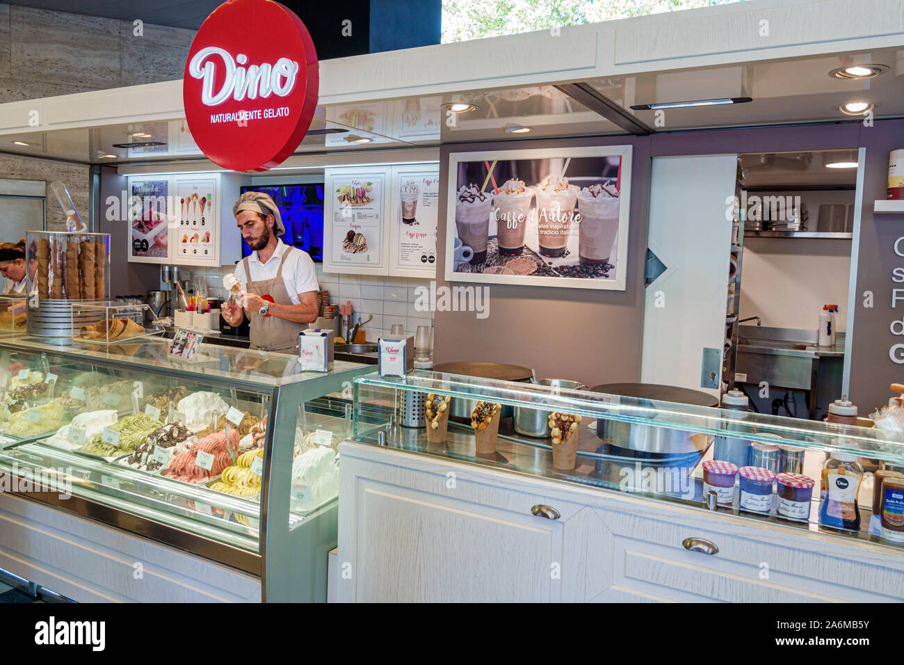 L'illa diagonal barcelona hi-res stock photography and images - Alamy