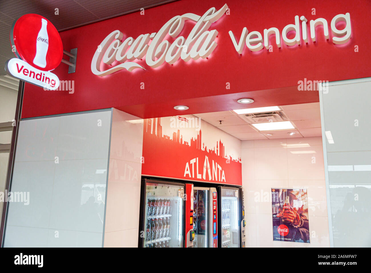 Soft Drinks Vending Machines High Resolution Stock Photography and ...