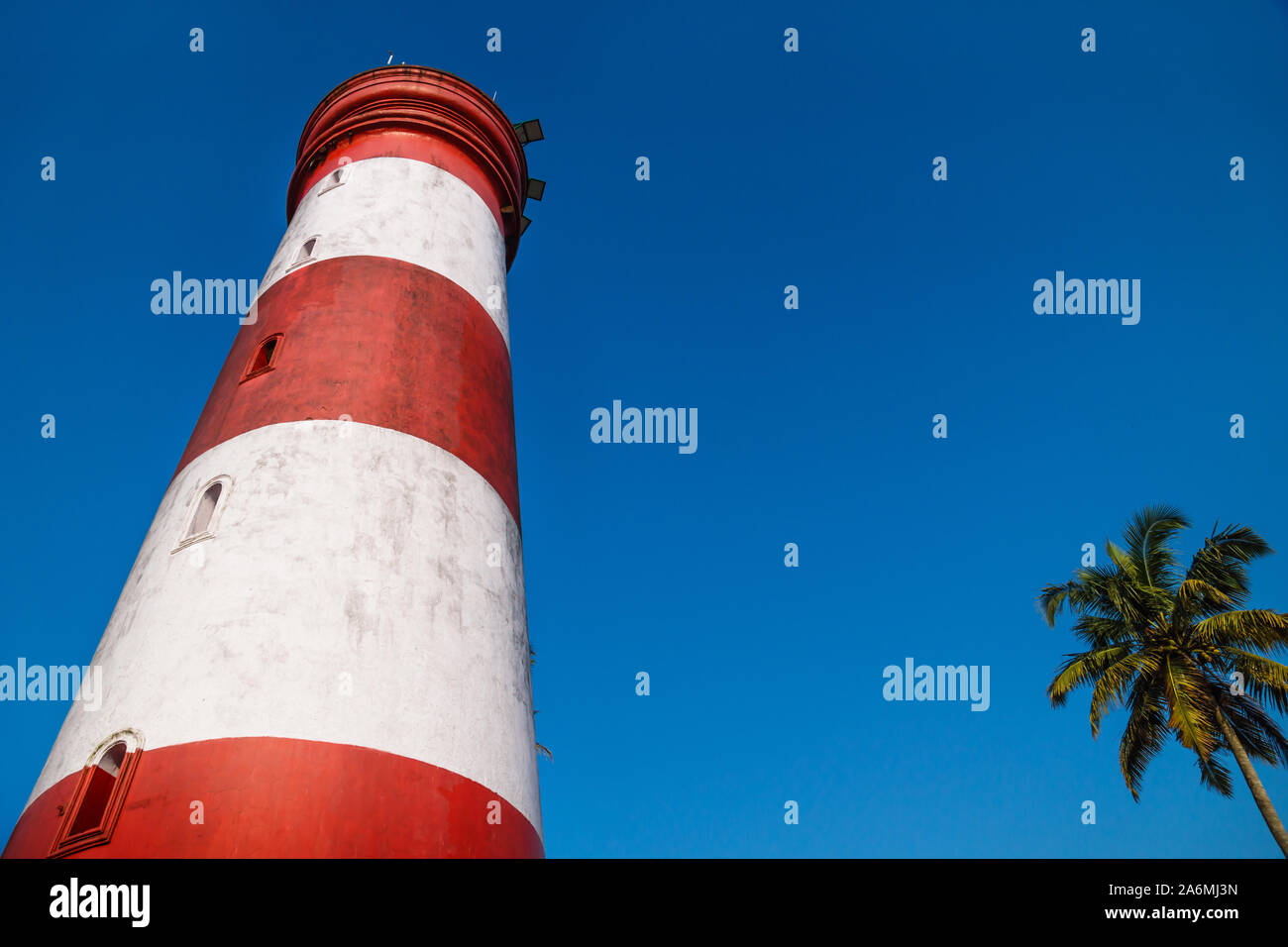 Famous red white striped lighthouse hi-res stock photography and images ...
