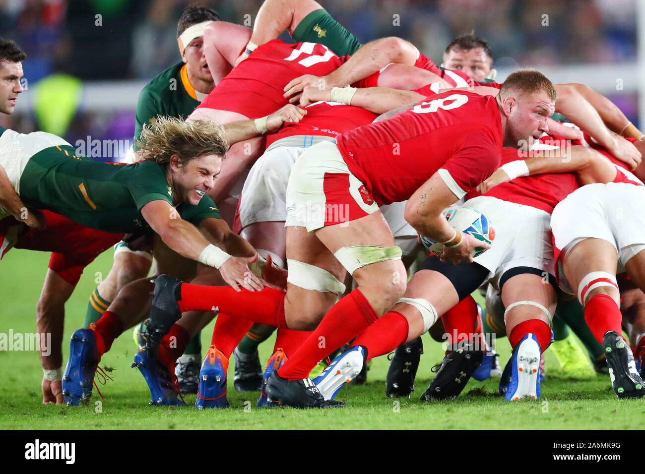 Yokohama, Kanagawa, Japan. 27th Oct, 2019. (L-R) Faf de Klerk (RSA ...