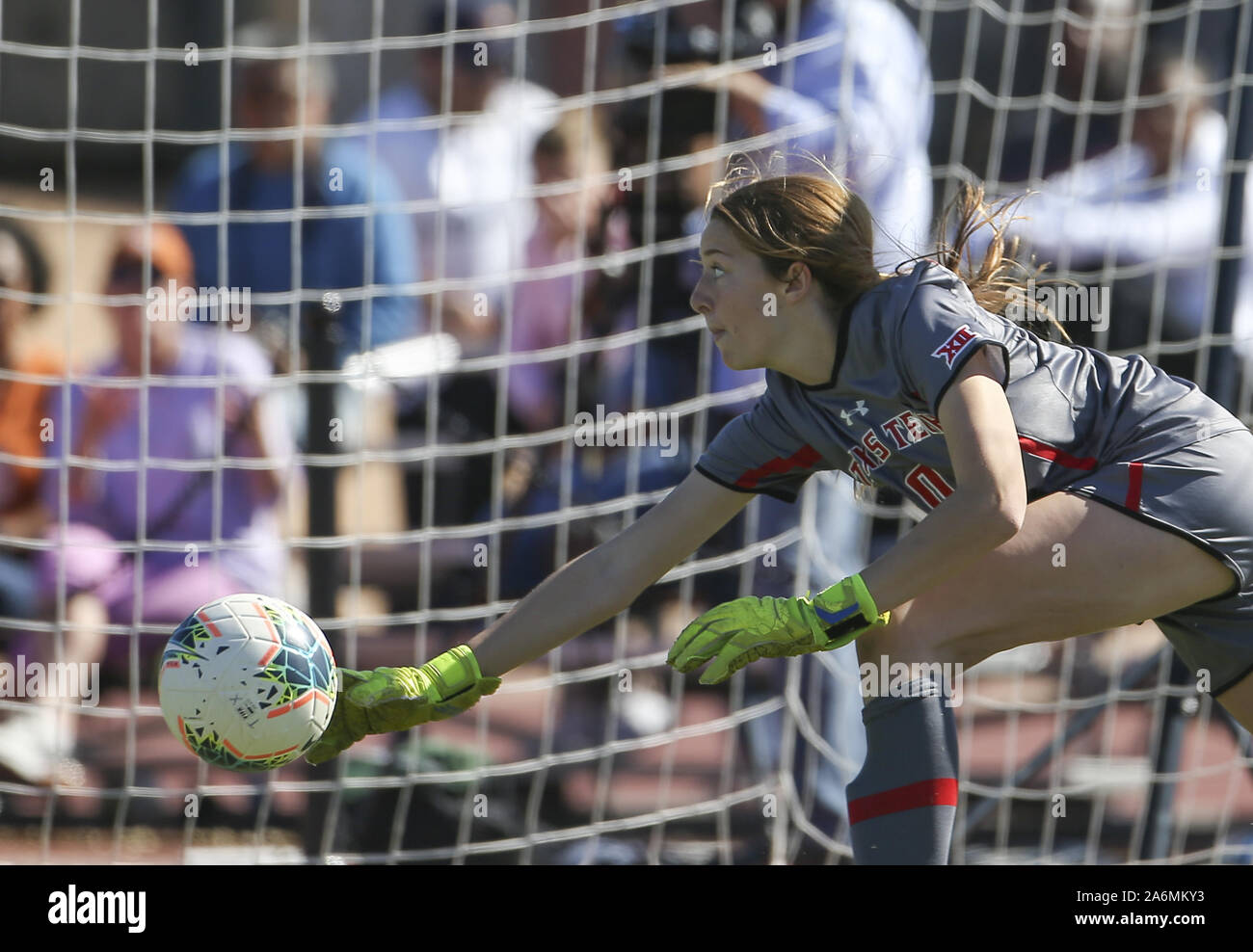 Usa womens soccer goalkeeper hi-res stock photography and images - Alamy