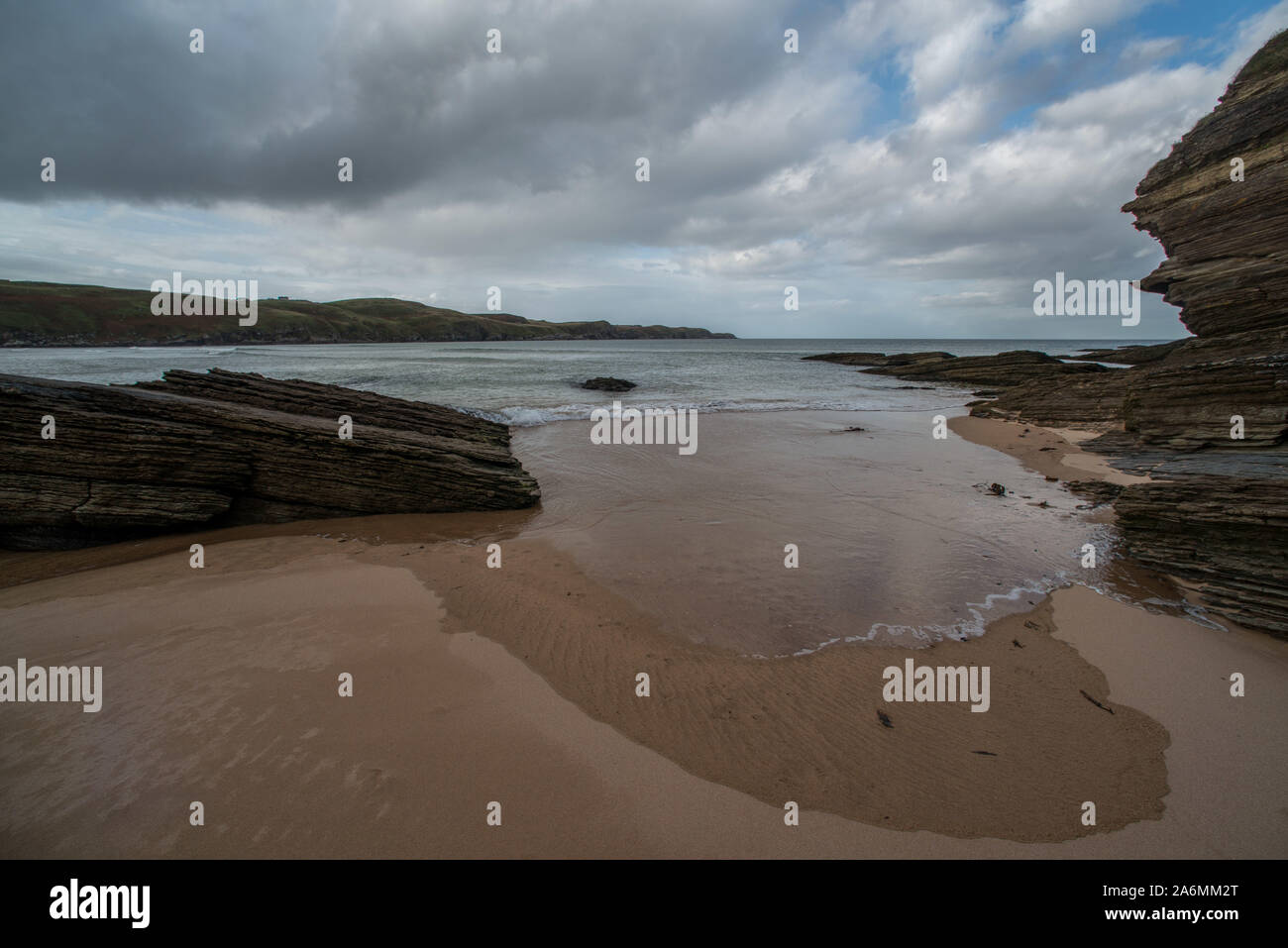 Cave on Strathy Beach in sutherland, scotland Stock Photo - Alamy