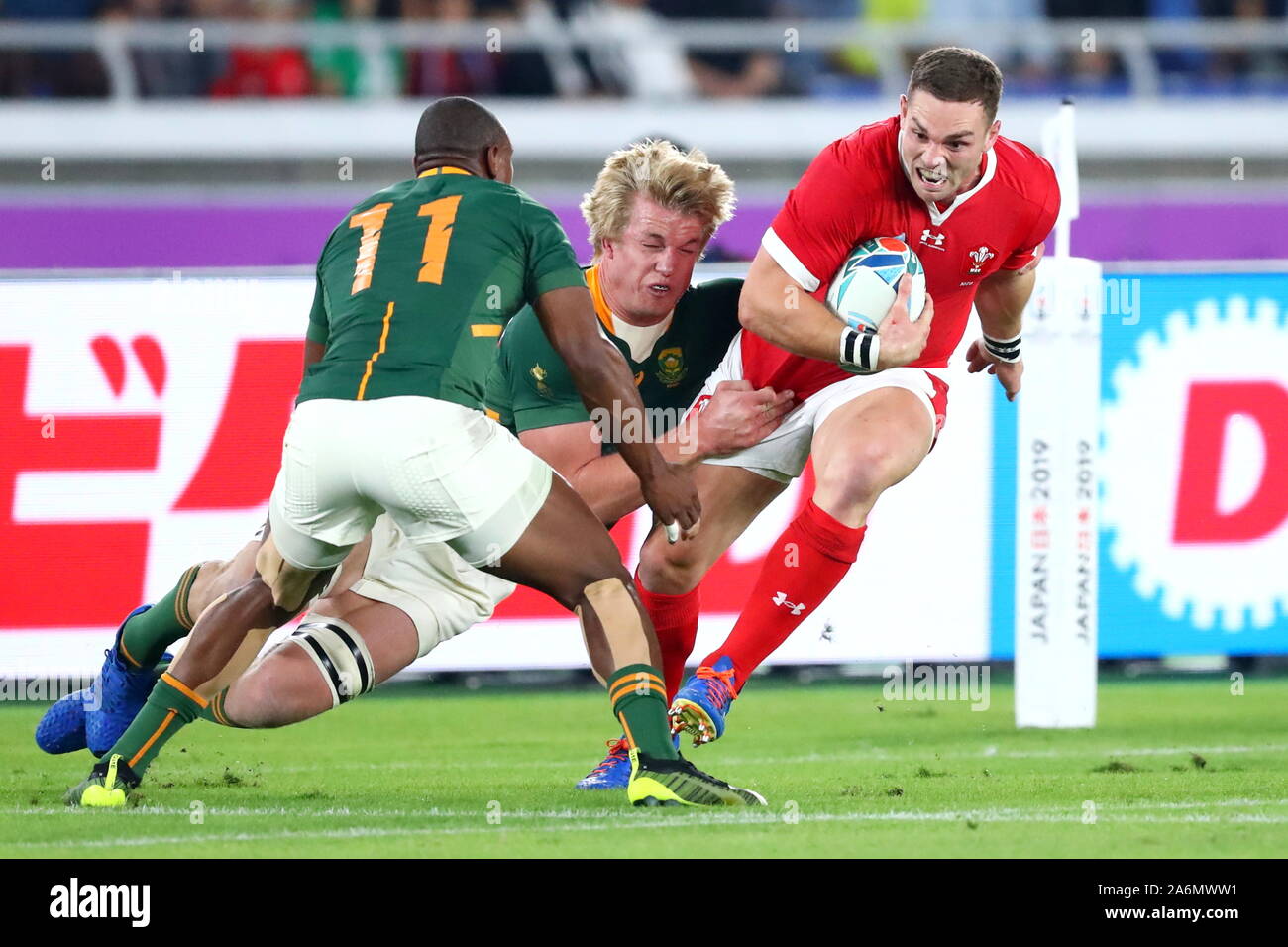 Yokohama, Kanagawa, Japan. 27th Oct, 2019. (L-R) Pieter-Steph Du Toit ...