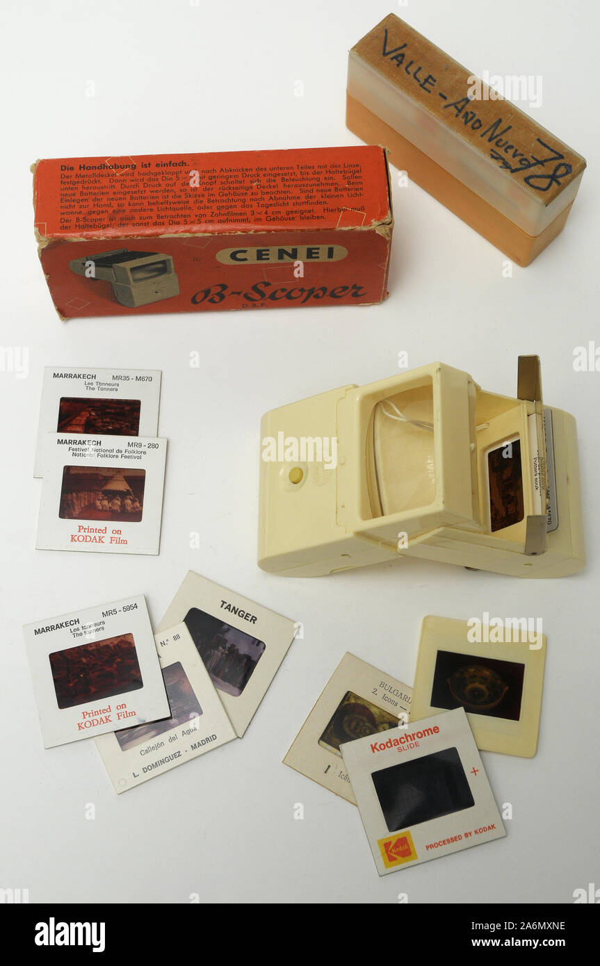 Slide viewer hi-res stock photography and images - Alamy