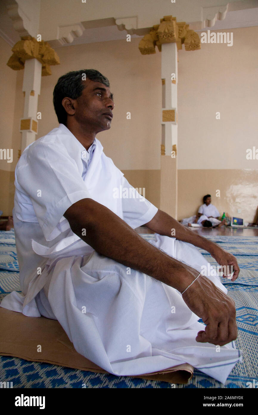 Majority buddhist country hi-res stock photography and images - Alamy