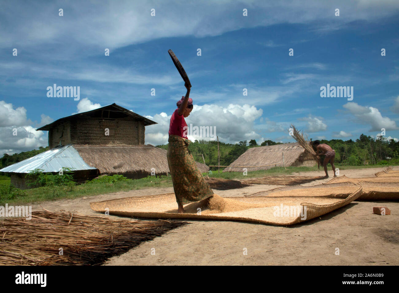 Mru tribe hi-res stock photography and images - Alamy