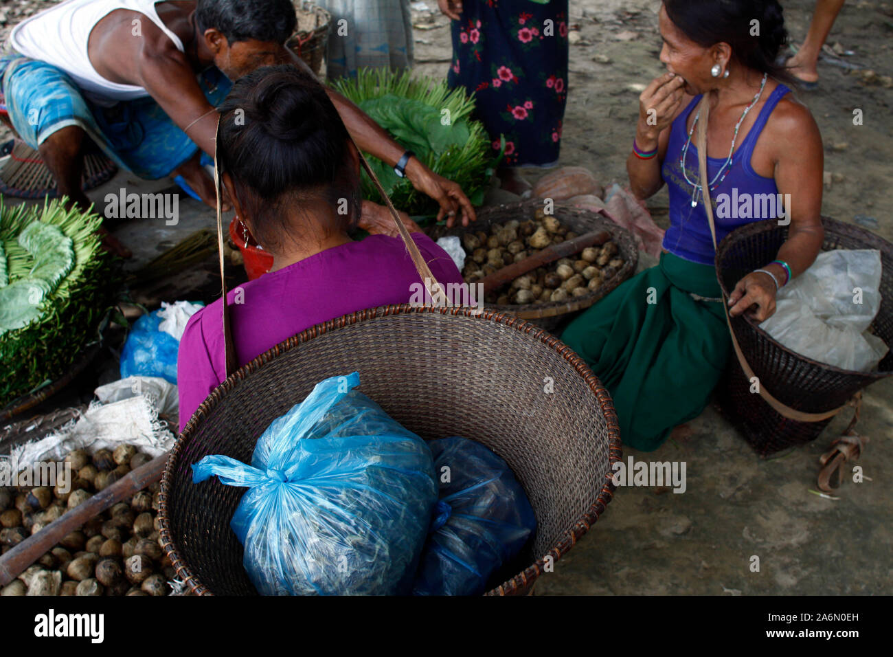 Murong tribe hi-res stock photography and images - Alamy