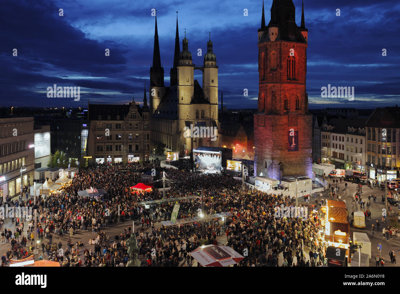 Halle market church hi-res stock photography and images - Alamy