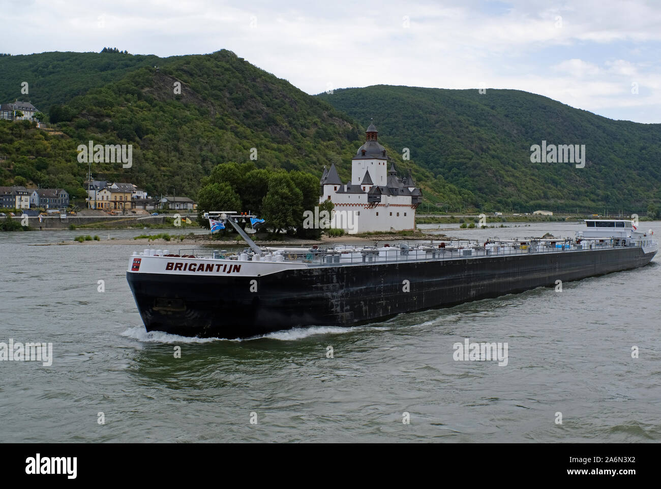 Toll boat hi-res stock photography and images - Alamy