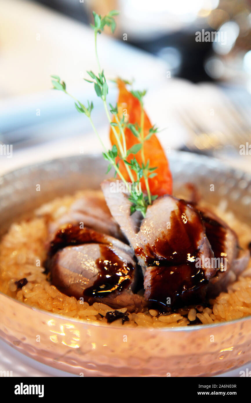 Medium Rare Lamb High Resolution Stock Photography and Images - Alamy