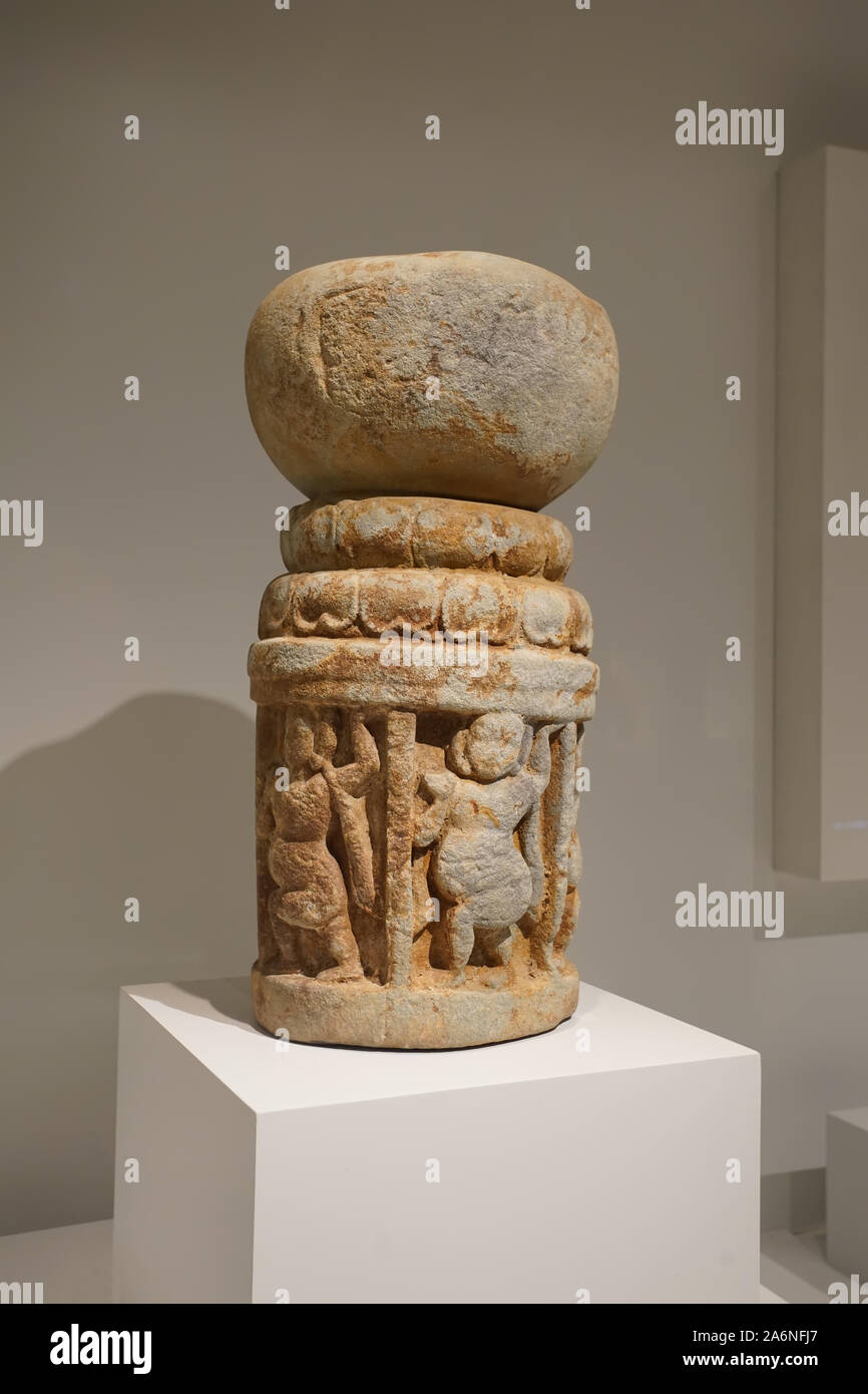 Dvaravati hi-res stock photography and images - Alamy