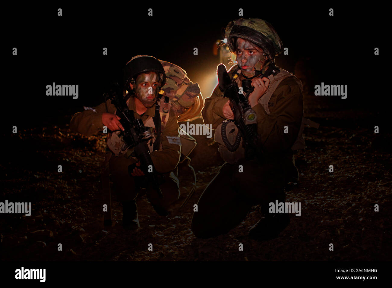 Israeli female soldiers from the 727th Eitam Field Intelligence ...