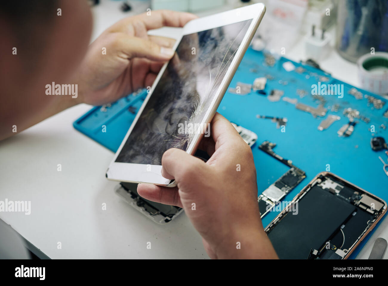 Digital tablet circuit electrical equipment hi-res stock photography ...