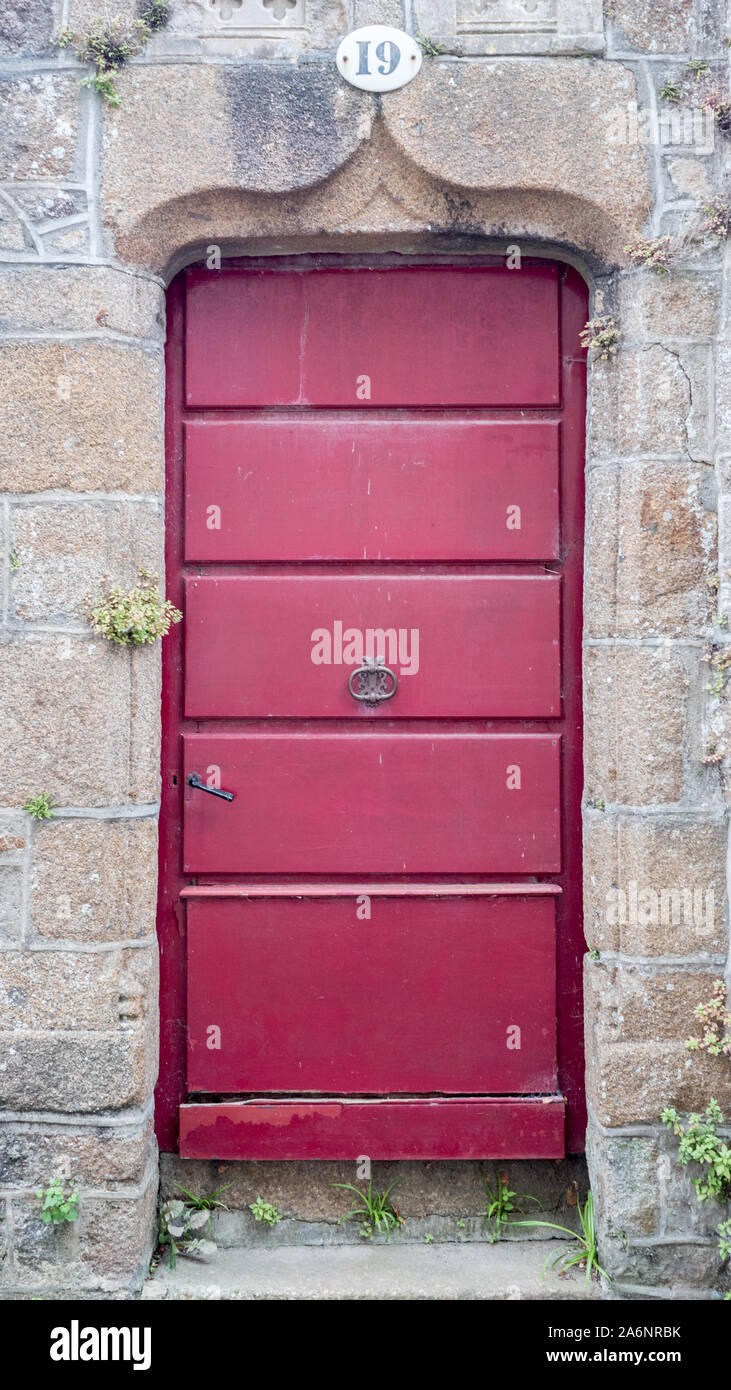 Village house facade normandy door hi-res stock photography and images ...
