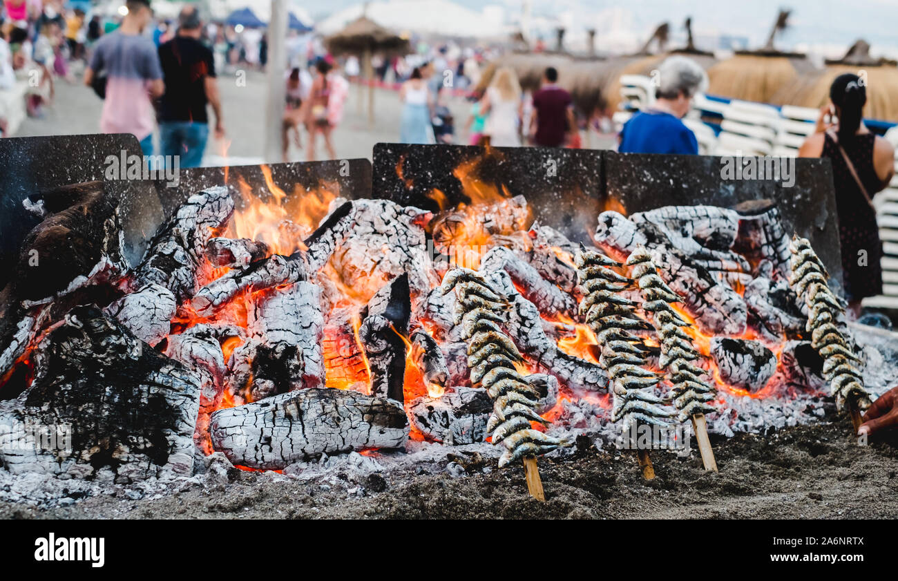 Beach barbecue australia hi-res stock photography and images - Alamy