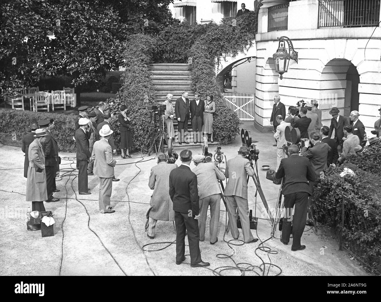 White house photographers 1930s hi-res stock photography and images - Alamy