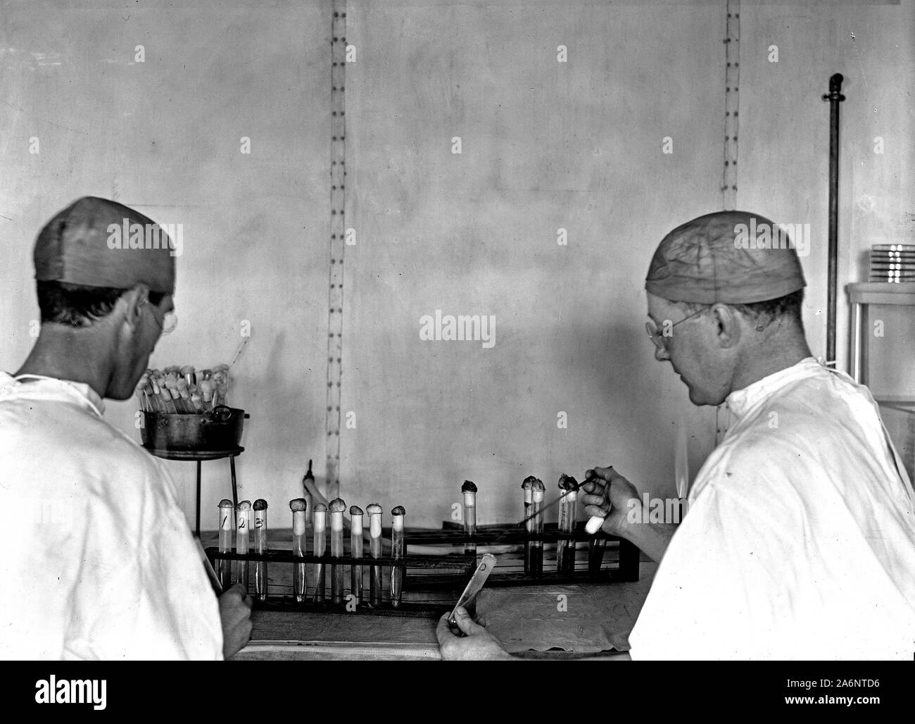 U.S. Army Medical School - Workers in lab with Typhoid Vaccine ca. 1917 ...