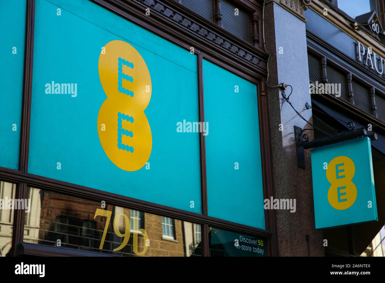 Branch store logo hi-res stock photography and images - Alamy