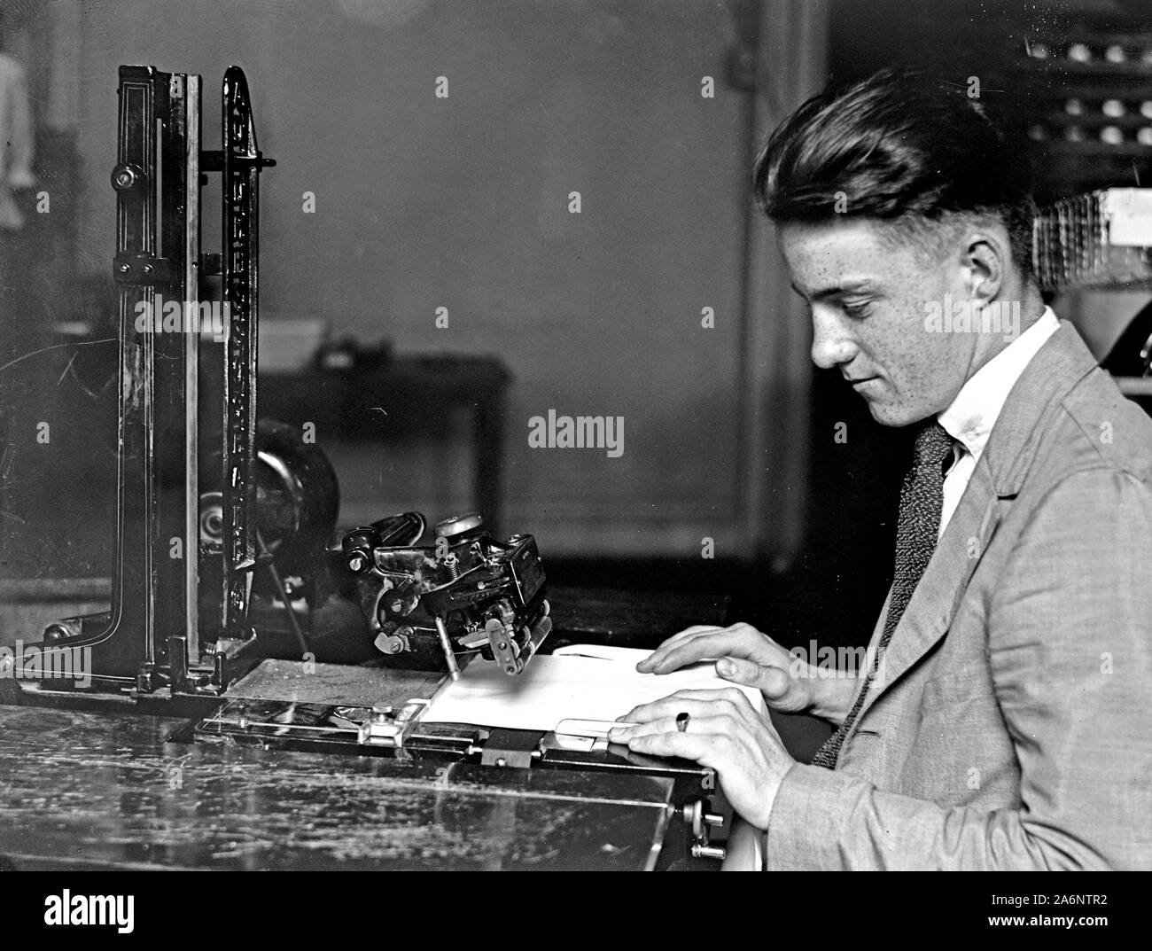 Addressing machine hi-res stock photography and images - Alamy