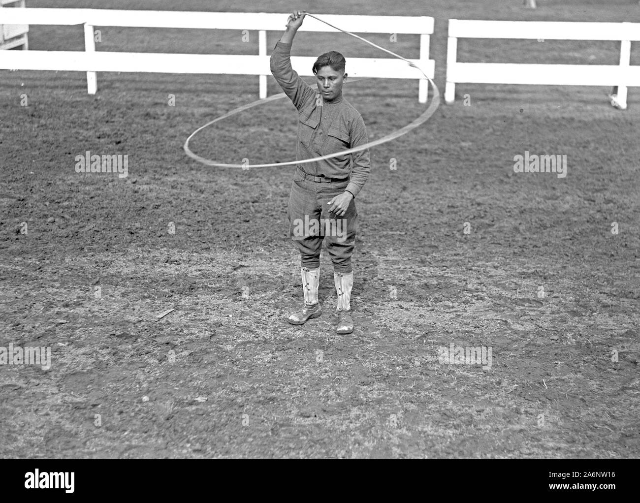 1910s trick roping hi-res stock photography and images - Alamy