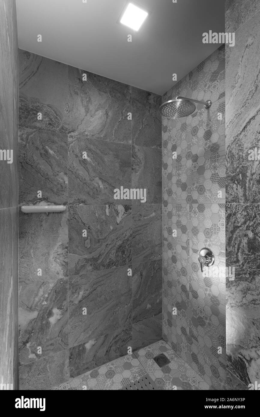 Shower Black and White Stock Photos & Images - Alamy