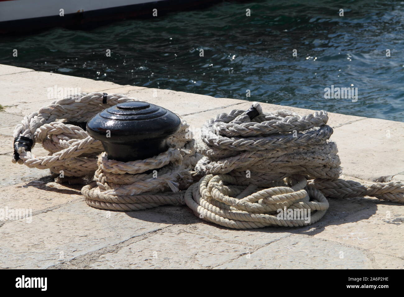 A ship's jam at the harbor Stock Photo - Alamy