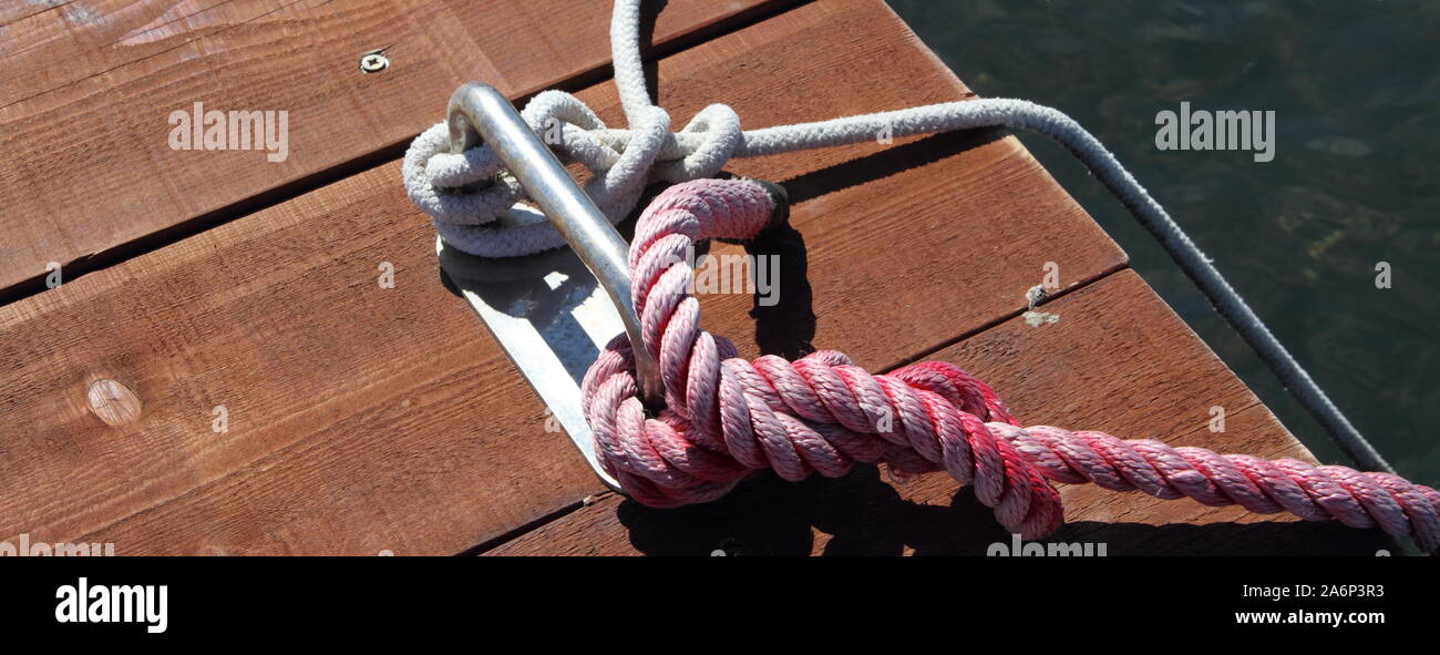 A ship's jam at the harbor Stock Photo - Alamy