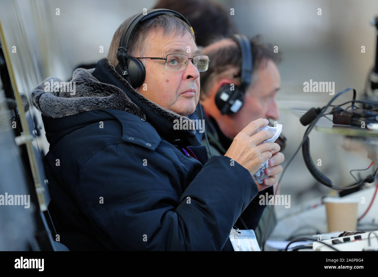 Football commentator premier league hi-res stock photography and images ...