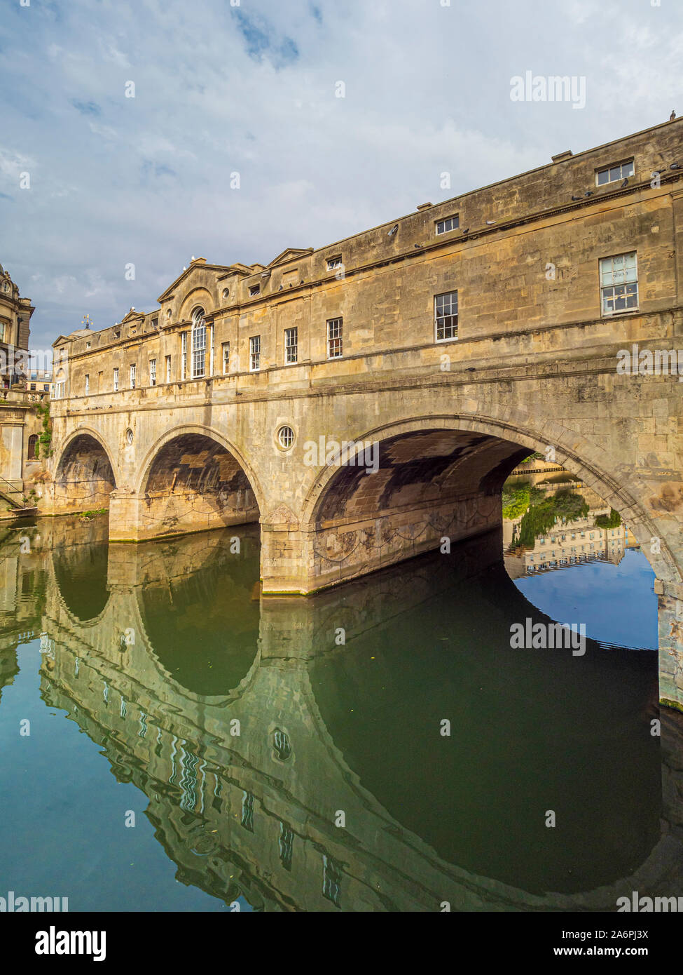 Famous bridge in bath hi-res stock photography and images - Alamy