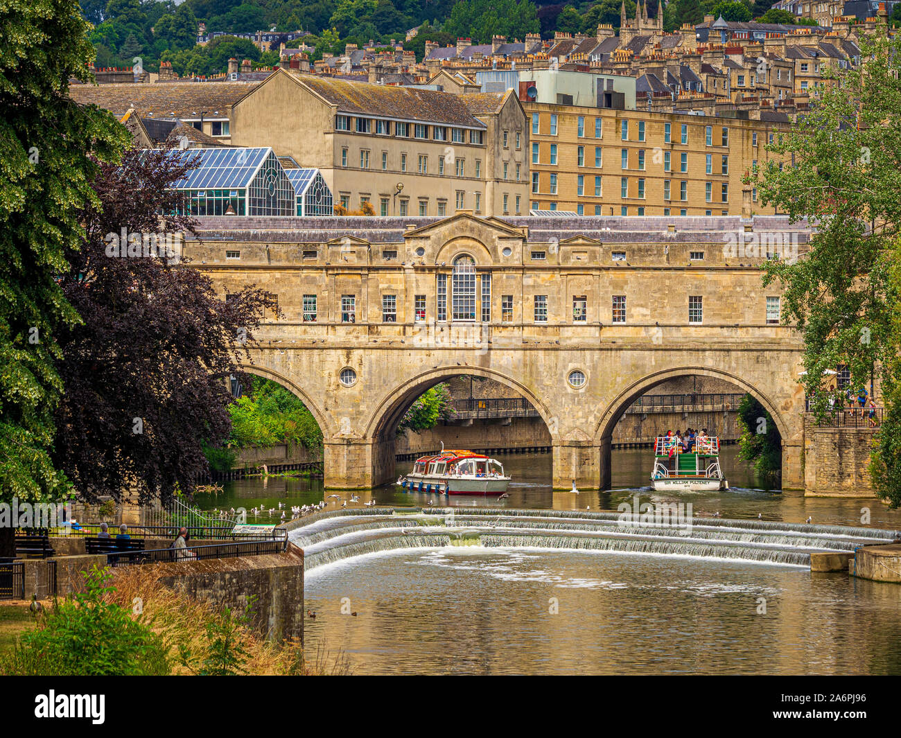 Pulteney Bridge Seen From North Parade High Resolution Stock ...