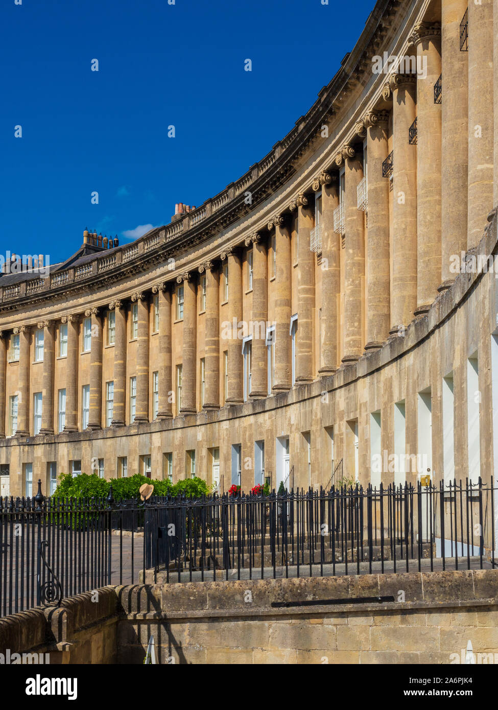 Royal crescent cresent hi-res stock photography and images - Alamy