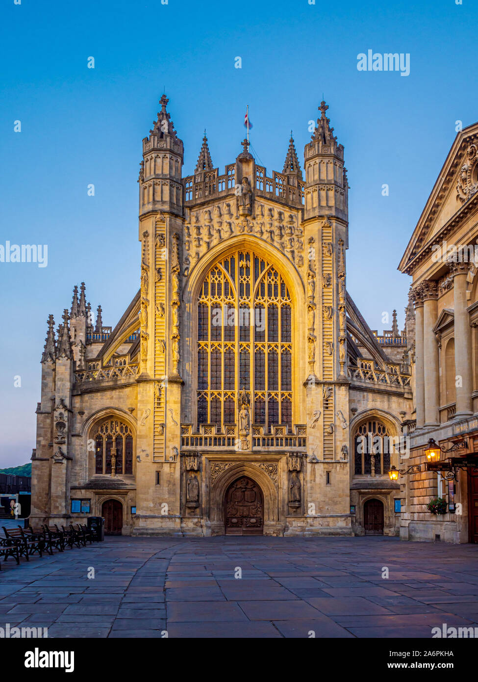 West front bath abbey hi-res stock photography and images - Alamy