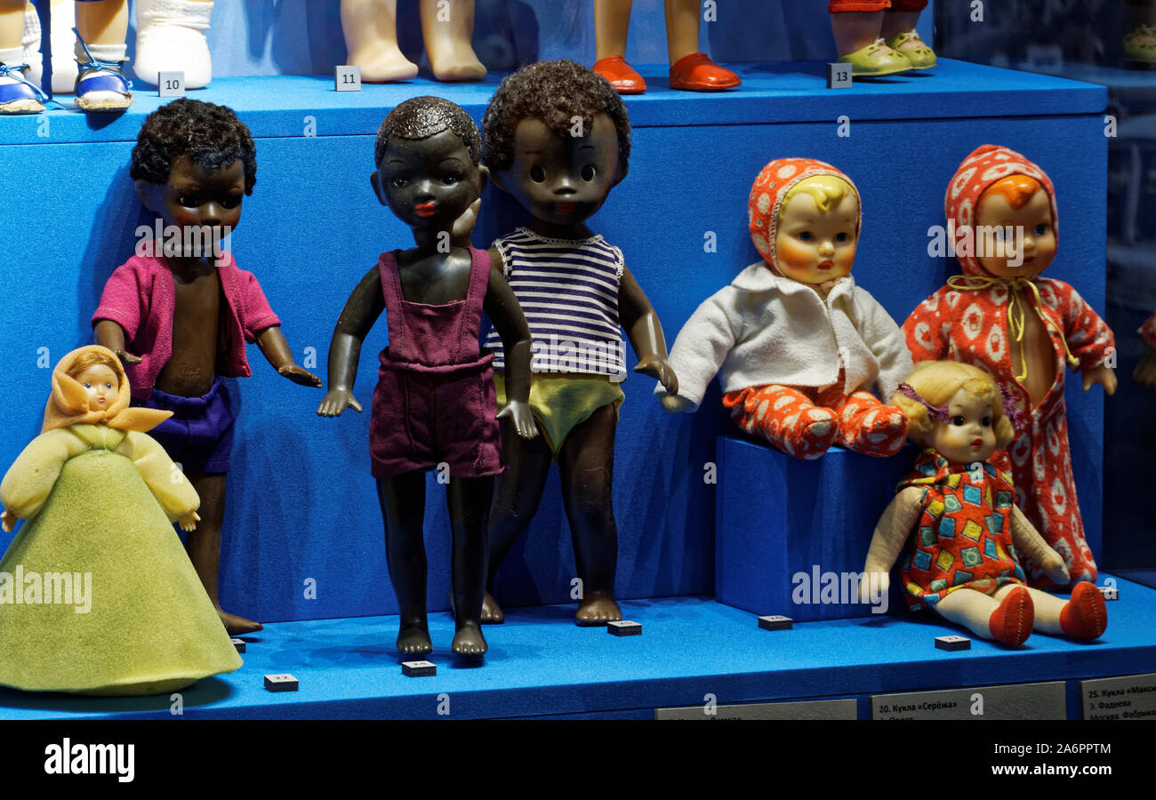 Blacks dolls hi-res stock photography and images - Alamy