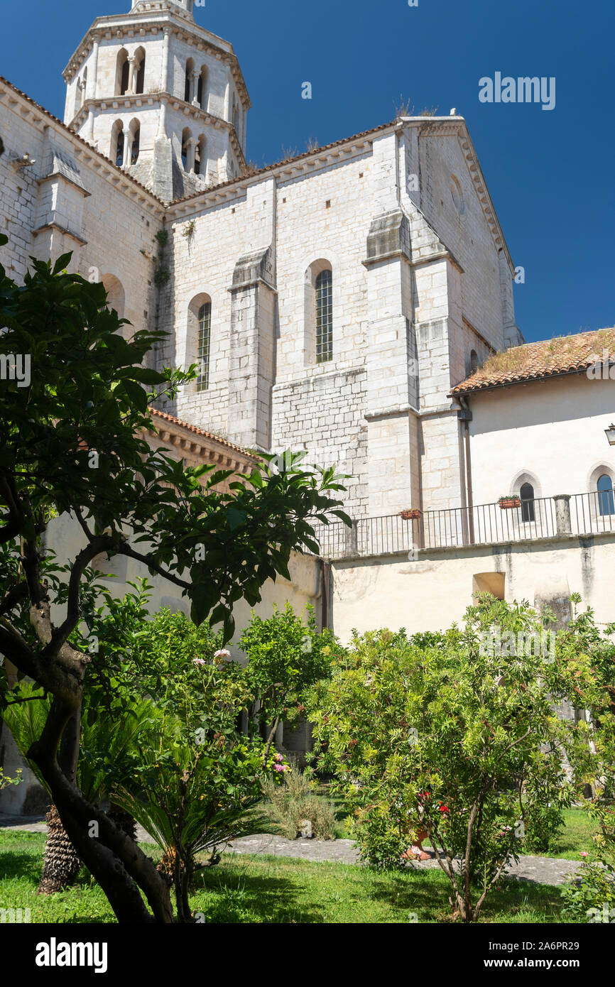Cloister of the Abbey of Fossanova, Latina, Lazio, Italy, medieval ...