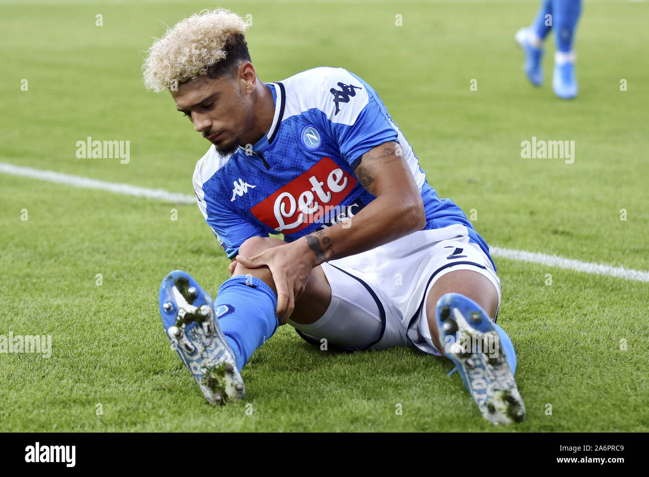 Infortunio kevin malcuit napoli hi-res stock photography and images - Alamy