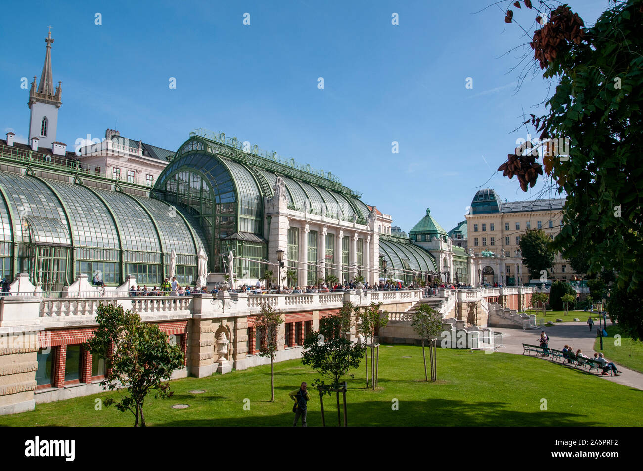 Butterfly house in vienna hi-res stock photography and images - Alamy