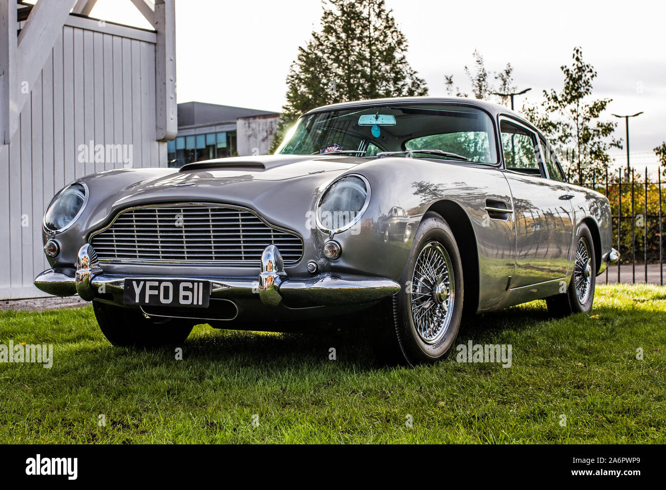 Aston Martin DB5 in silver Stock Photo - Alamy