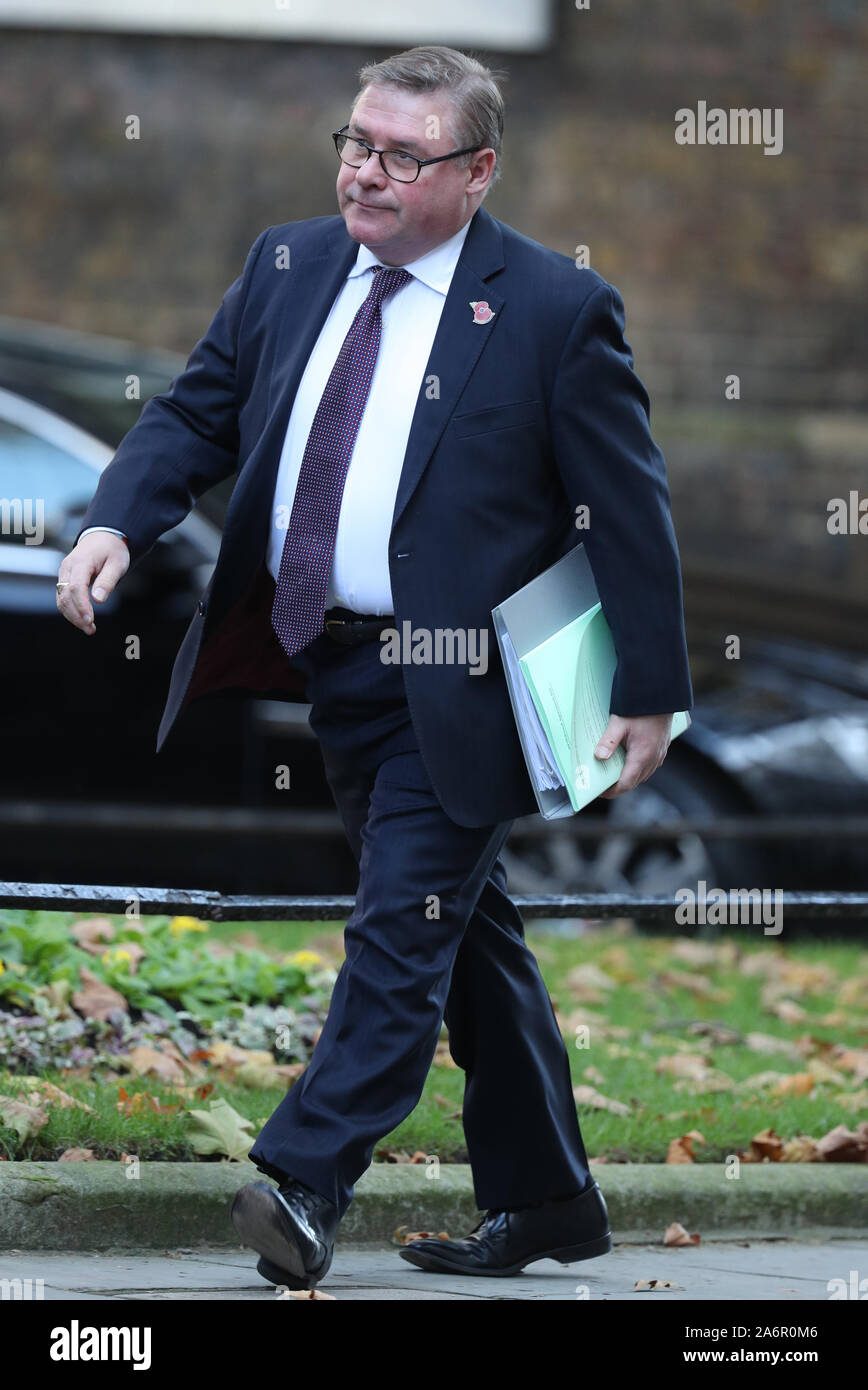 Mark Francois walking up to Downing Street in London Stock Photo - Alamy
