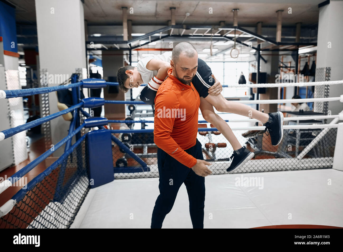Father son boxing boxing gloves hi-res stock photography and images - Alamy
