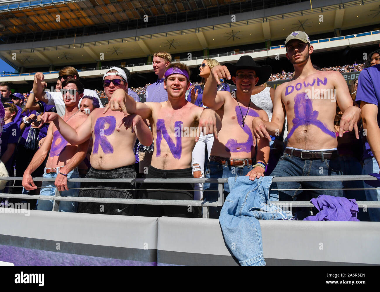 Tcu fans hi-res stock photography and images - Alamy