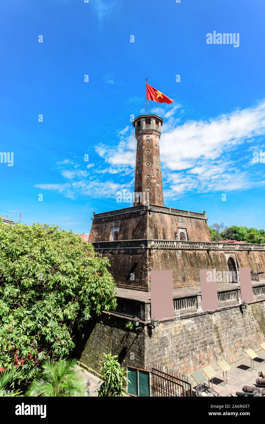 Hanoi flag tower with flying Vietnamese flag and empty standing ...