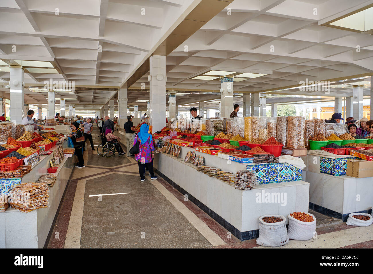 food on market stall in Siyob Bazaar, Samarkand, Uzbekistan, Central ...