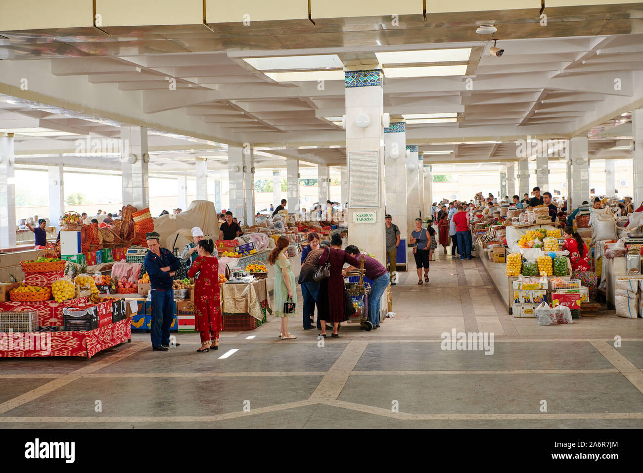 food on market stall in Siyob Bazaar, Samarkand, Uzbekistan, Central ...