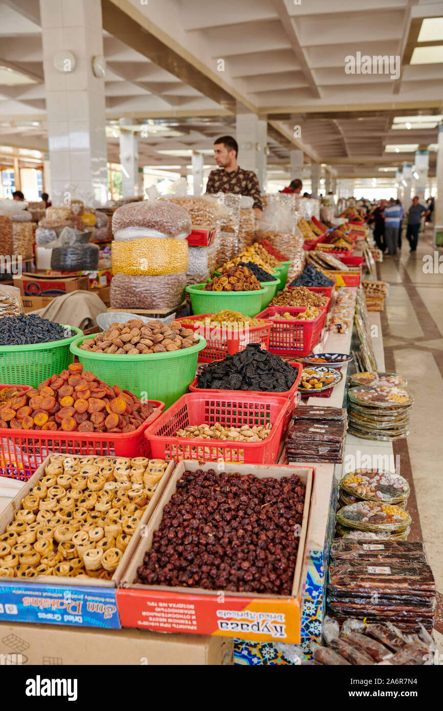 food on market stall in Siyob Bazaar, Samarkand, Uzbekistan, Central ...