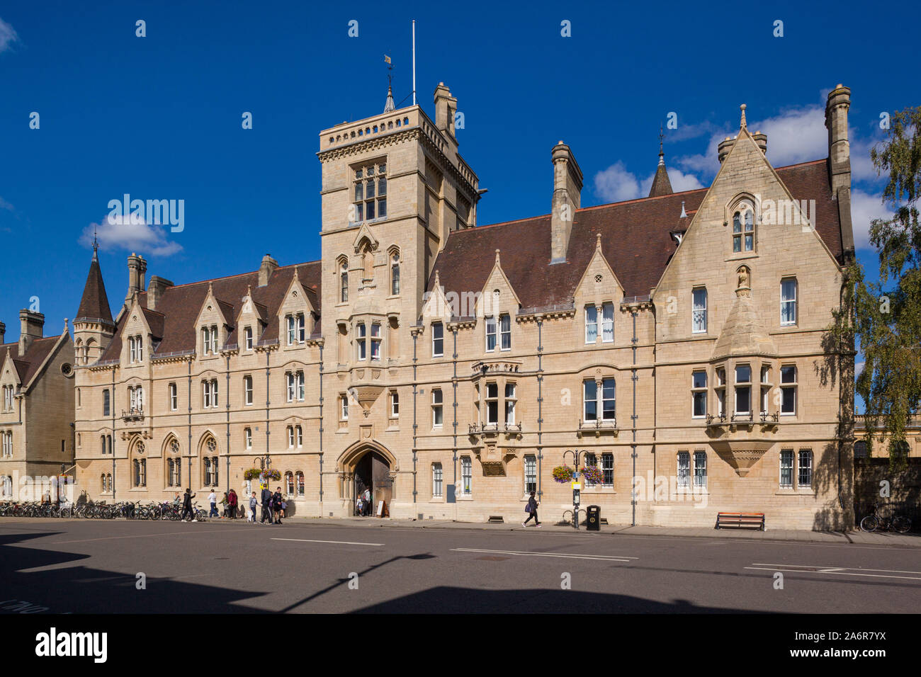 Balliol College on Broad Street, Oxford, part of Oxford University ...