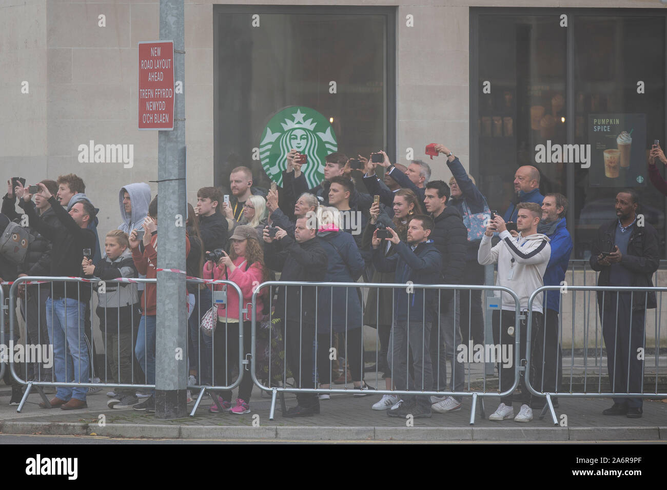 Cardiff, Wales, UK, October 28th 2019. Onlookers video and photograph ...